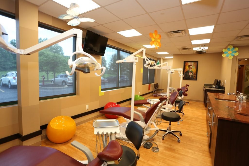 How We Use Space Maintainers for Your Child's Dental Health - Pediatric ...